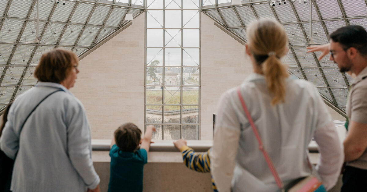 Visite pour enfants avec Mamie et Papi | Mudam